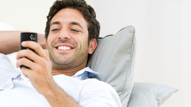 5 Flirty Texts To Drive Him Wild - Amy North